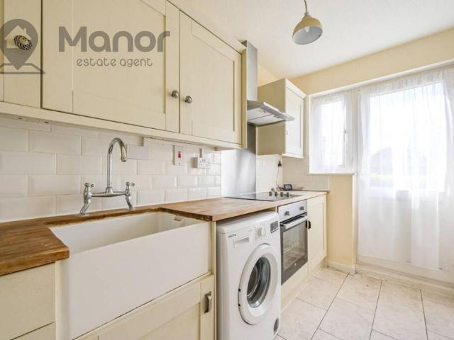 1 bedroom ground flat for sale