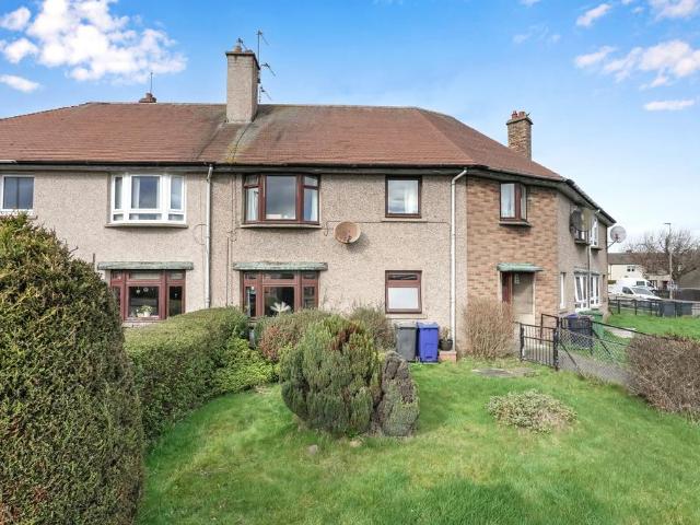 1 bedroom ground flat for sale