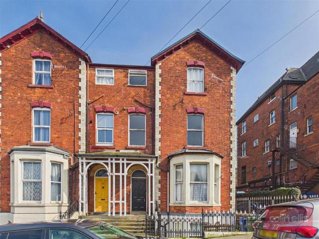 1 bedroom ground flat for sale