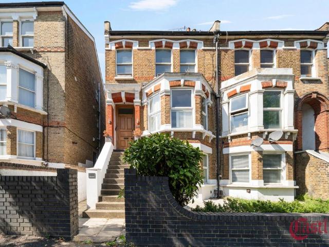 1 bedroom ground flat for sale