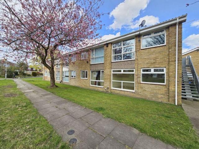 1 bedroom ground flat for sale