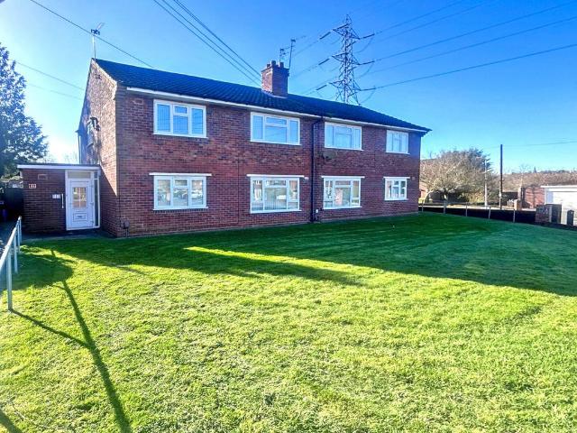 1 bedroom ground flat for sale