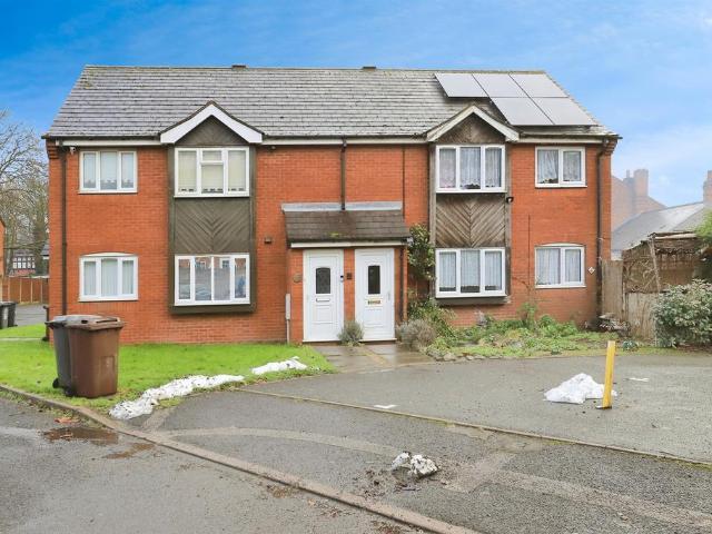 1 bedroom ground flat for sale