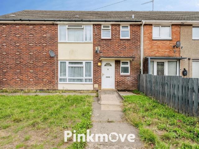 1 bedroom ground flat for sale