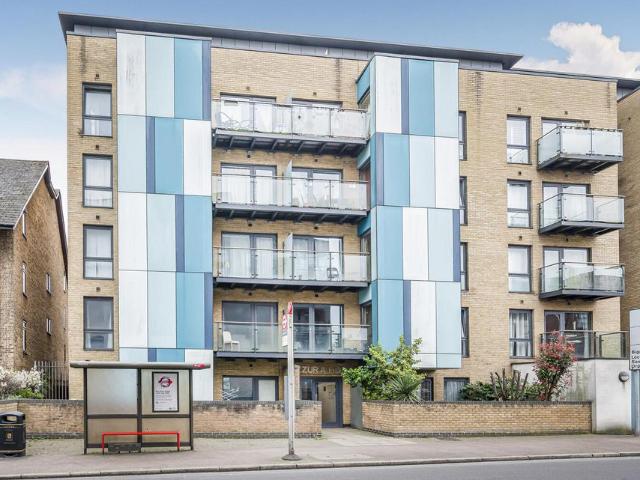 1 bedroom ground flat for sale