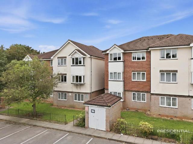 1 bedroom ground flat for sale