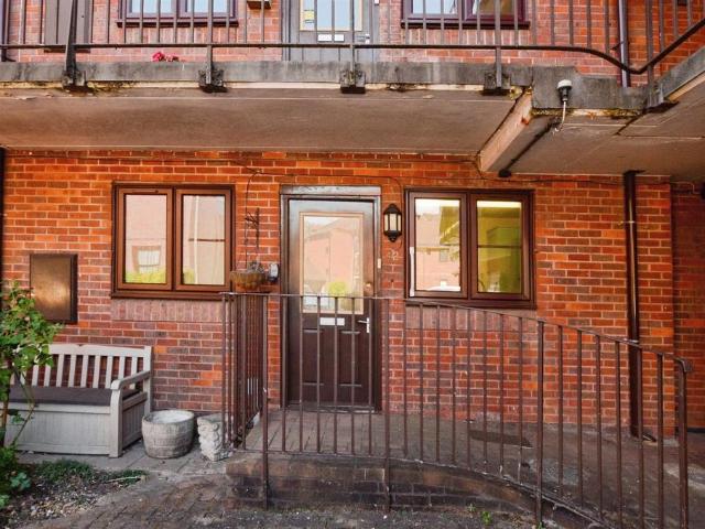 1 bedroom ground flat for sale
