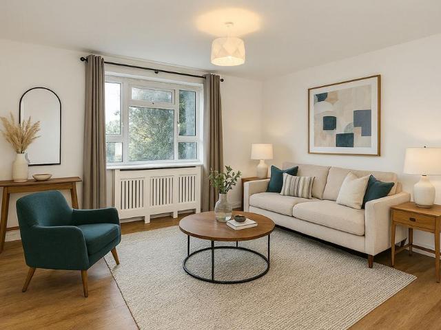 1 bedroom ground flat for sale