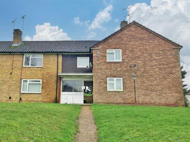 1 bedroom ground flat for sale