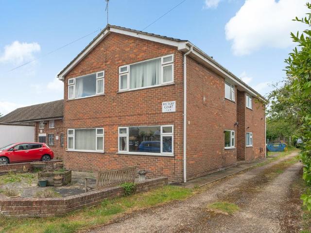 1 bedroom ground flat for sale