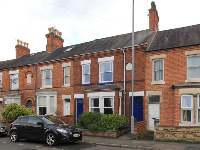 1 bedroom ground flat to rent