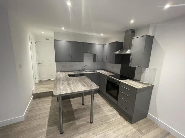 1 bedroom ground flat to rent