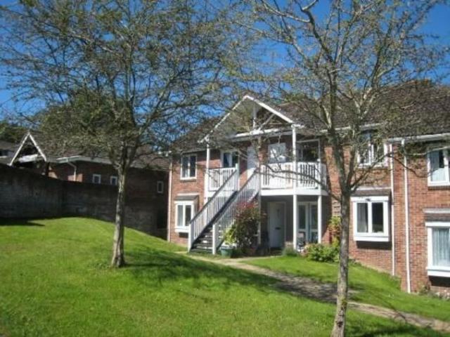 1 bedroom ground flat to rent