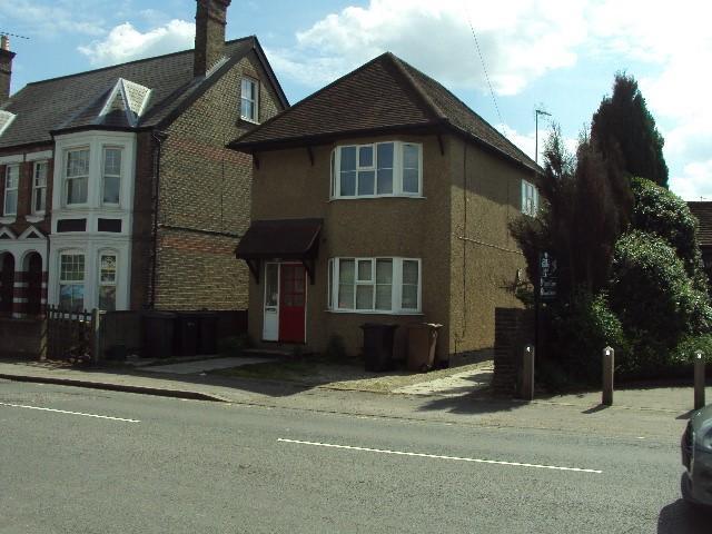 1 bedroom ground flat to rent
