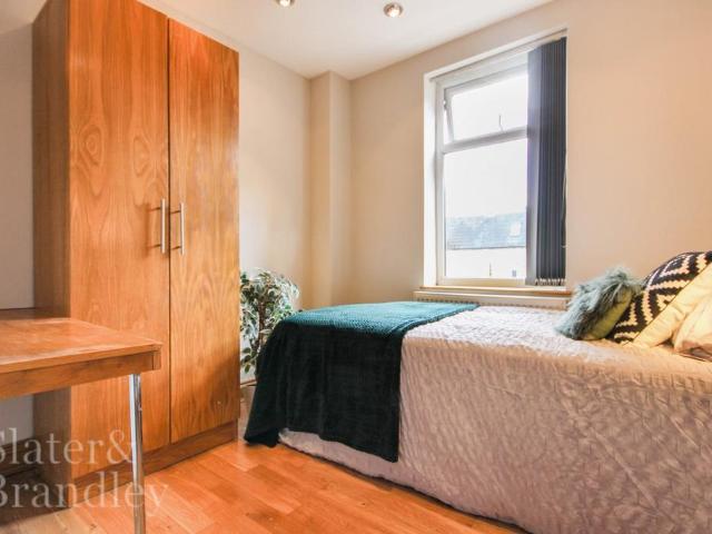 1 bedroom ground flat to rent