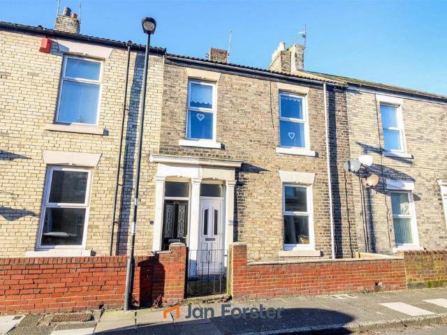 1 bedroom ground flat to rent