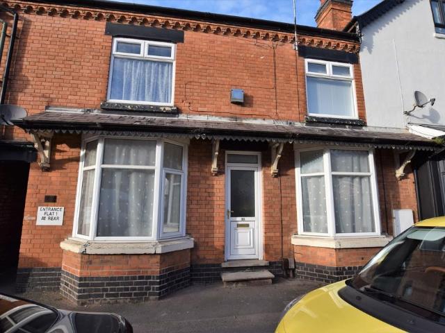 1 bedroom ground flat to rent