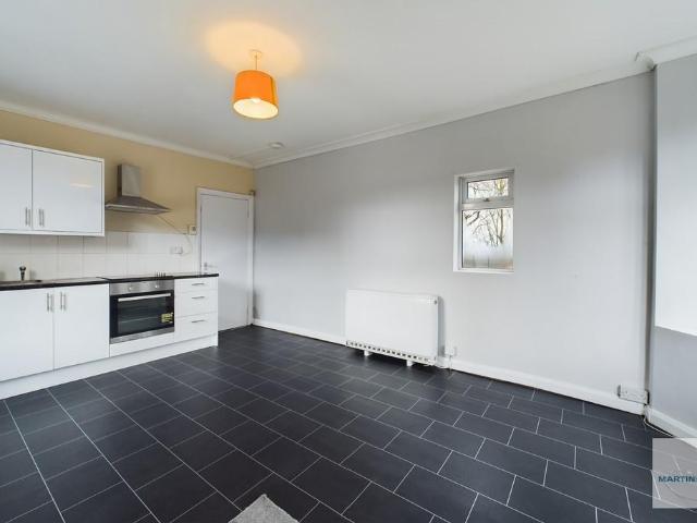 1 bedroom ground flat to rent
