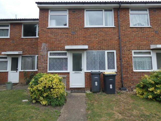 1 bedroom ground flat to rent
