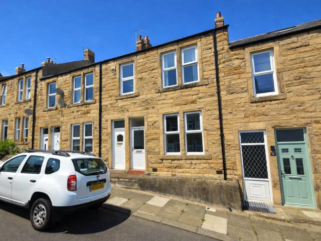 1 bedroom ground flat to rent