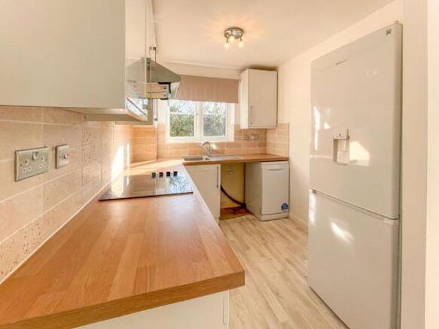 1 bedroom ground floor maisonette for rent in Creasey Close, Hornchurch, RM11