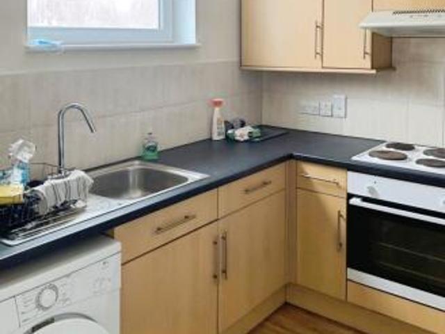 1 bedroom ground floor maisonette for rent in Harlesden Road, St Albans, AL1