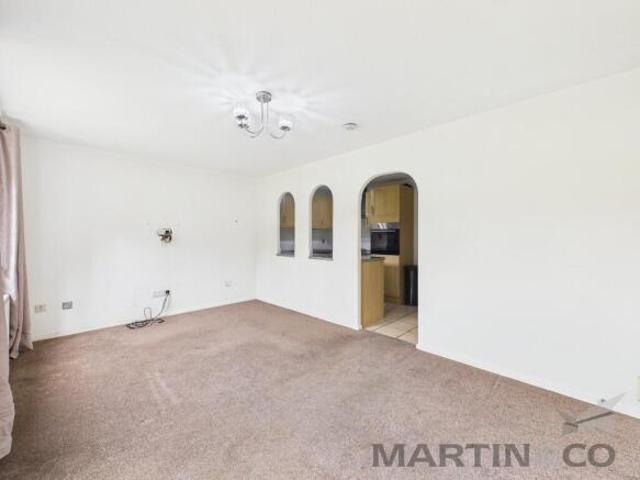 1 bedroom ground floor maisonette for rent in Park Place, Park Street, AL2
