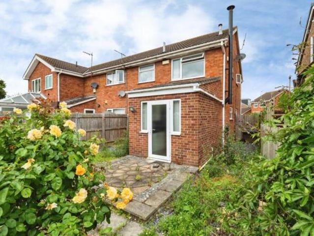 1 bedroom ground floor maisonette for sale in Hedgerow Court, Hull, HU6