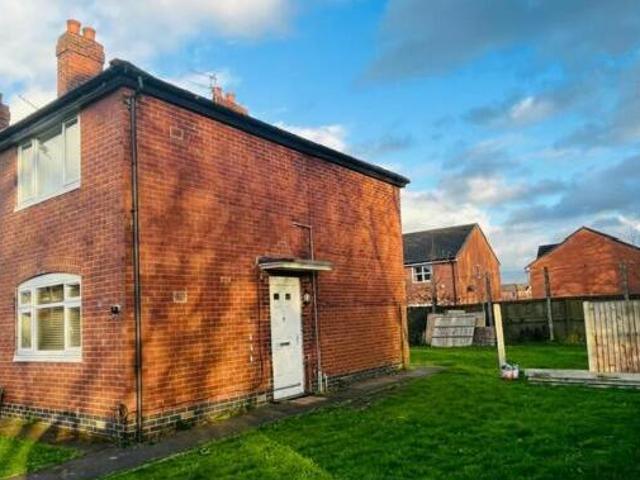 1 Bedroom Ground Floor Maisonette For Sale In Manchester