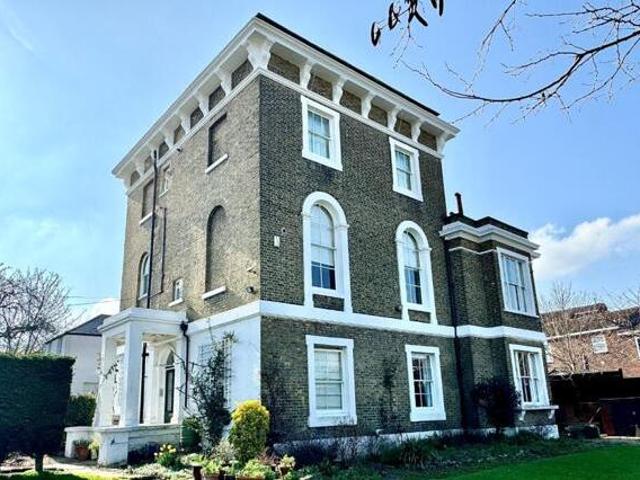 1 Bedroom Ground Floor Maisonette For Sale In Woolwich, London