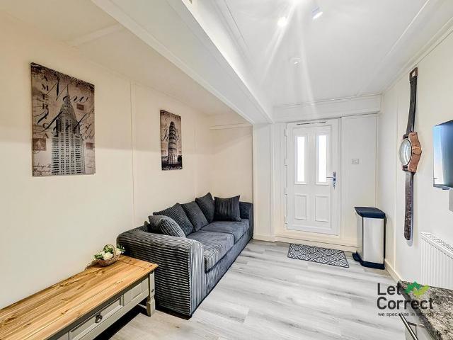 1 bedroom ground floor maisonette to rent