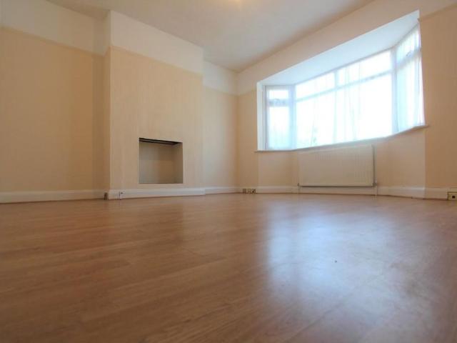 1 bedroom ground floor maisonette to rent
