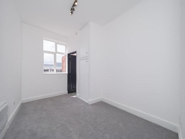 1 bedroom ground floor maisonette to rent