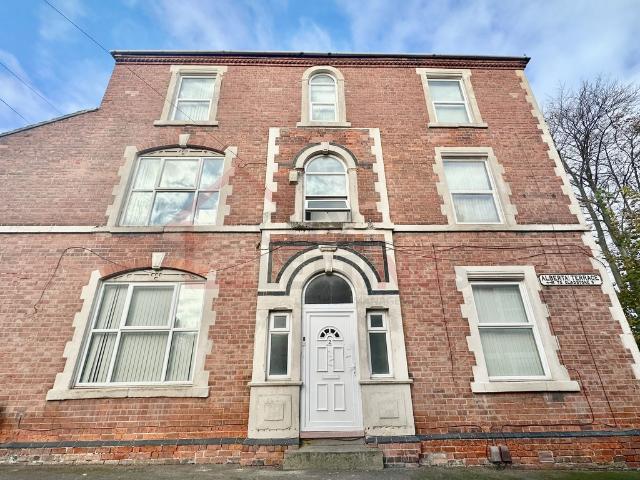 1 Bedroom Ground Floor Flat