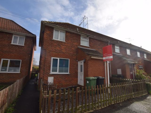 1 bedroom Ground floor flat