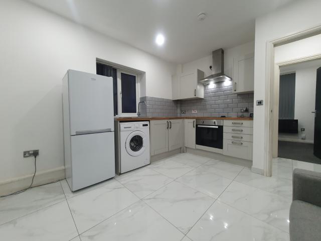 1 bedroom Ground Floor Flat for rent