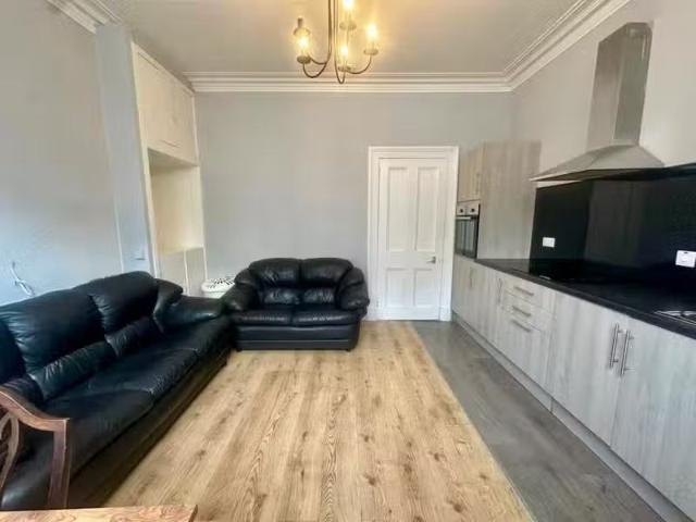 1 bedroom ground floor flat for rent in 16A Elmbank Road, Aber.