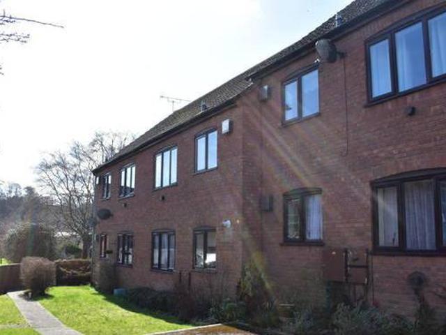 1 bedroom ground floor flat for rent in Central Yeovil BA20