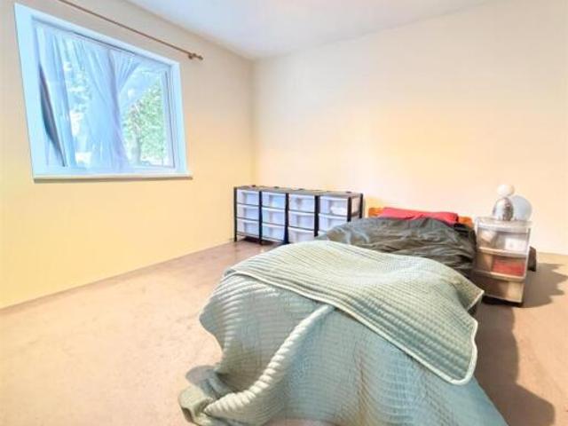 1 bedroom ground floor flat for rent in Churchdale Road, Eastbourne, BN22