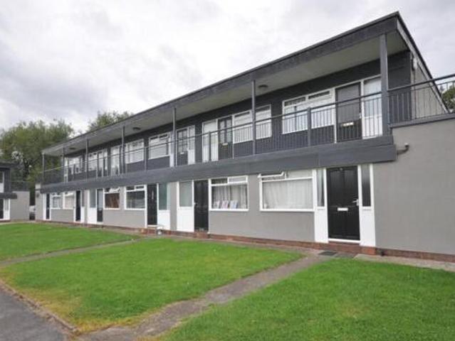 1 Bedroom Ground Floor Flat For Rent In Chester, Cheshire