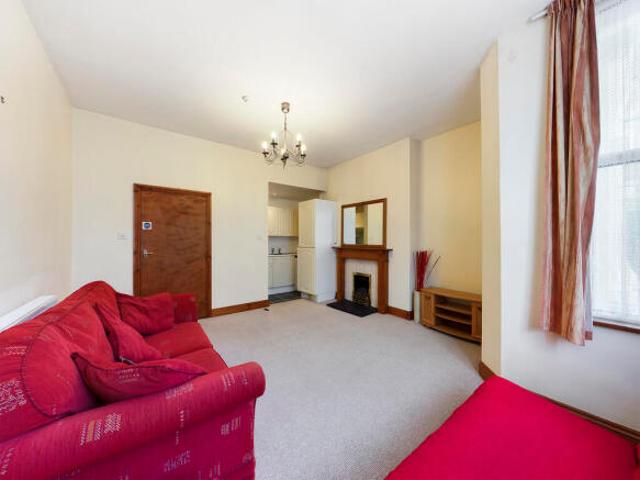 1 bedroom ground floor flat for rent in Citadel Road, The Hoe, PL1