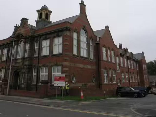 1 bedroom ground floor flat for rent in Crocketts Lane, B66