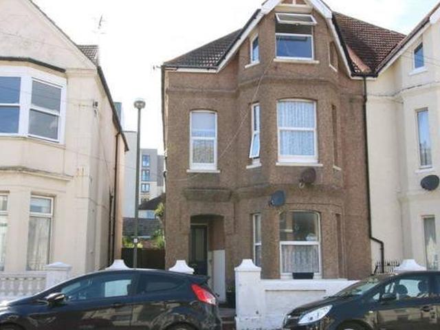 1 bedroom ground floor flat for rent in BexhillonSea TN40