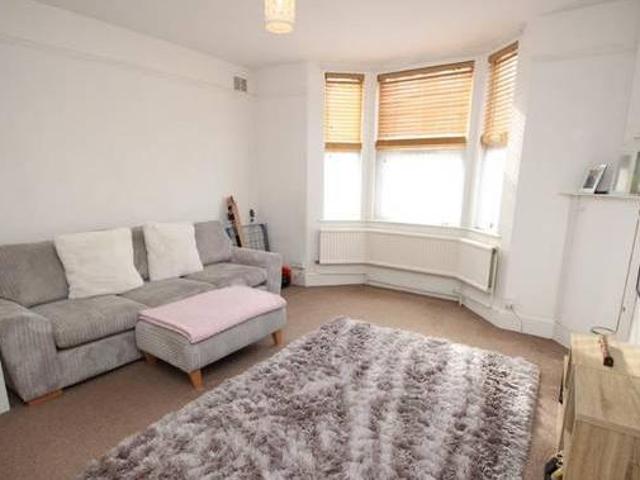 1 bedroom ground floor flat for rent in Kings Road Hitchin SG5