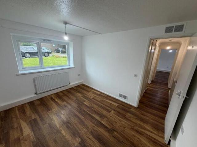 1 bedroom ground floor flat for rent in Holtdale Close, Adel, Leeds, LS16