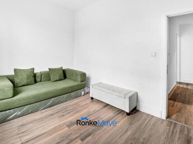 1 bedroom ground floor flat for rent in Hainthorpe Road, Lambeth, London, SE27