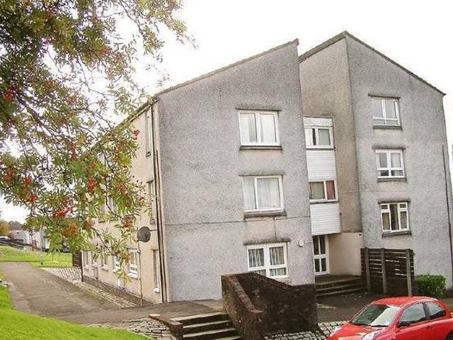 1 bedroom ground floor flat for rent in Ladyton EstateBonhill G83