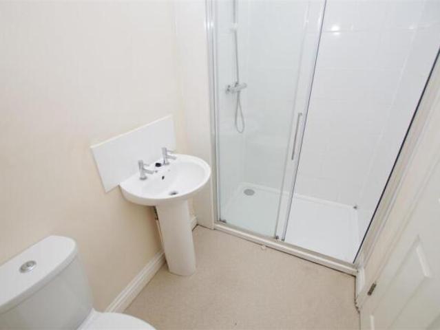 1 bedroom ground floor flat for rent in Landsdown Road, Old Town, SN1