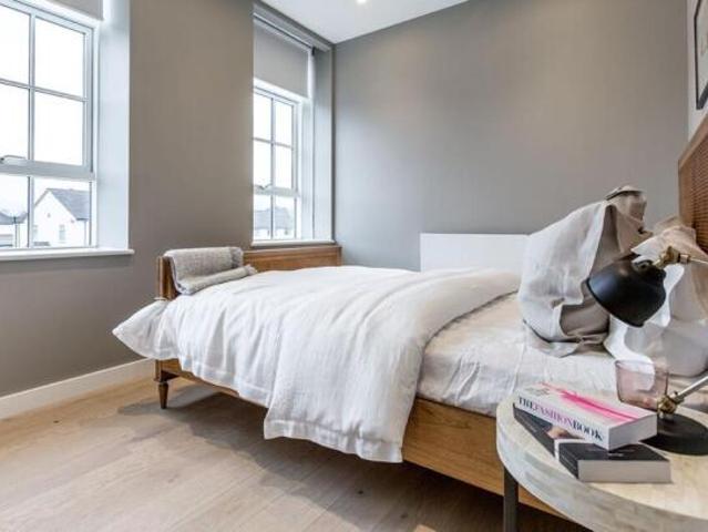 1 bedroom ground floor flat for rent in McMillan House 54 56 Cheam Common Road, KT4