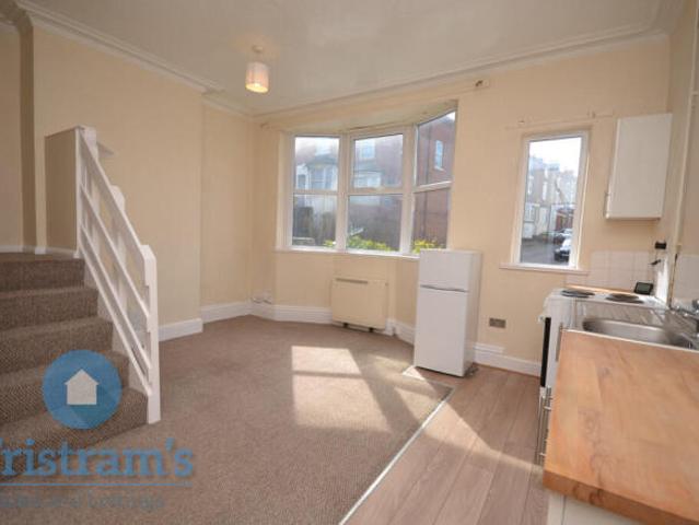 1 bedroom ground floor flat for rent in Nottingham Road, Nottingham, NG7